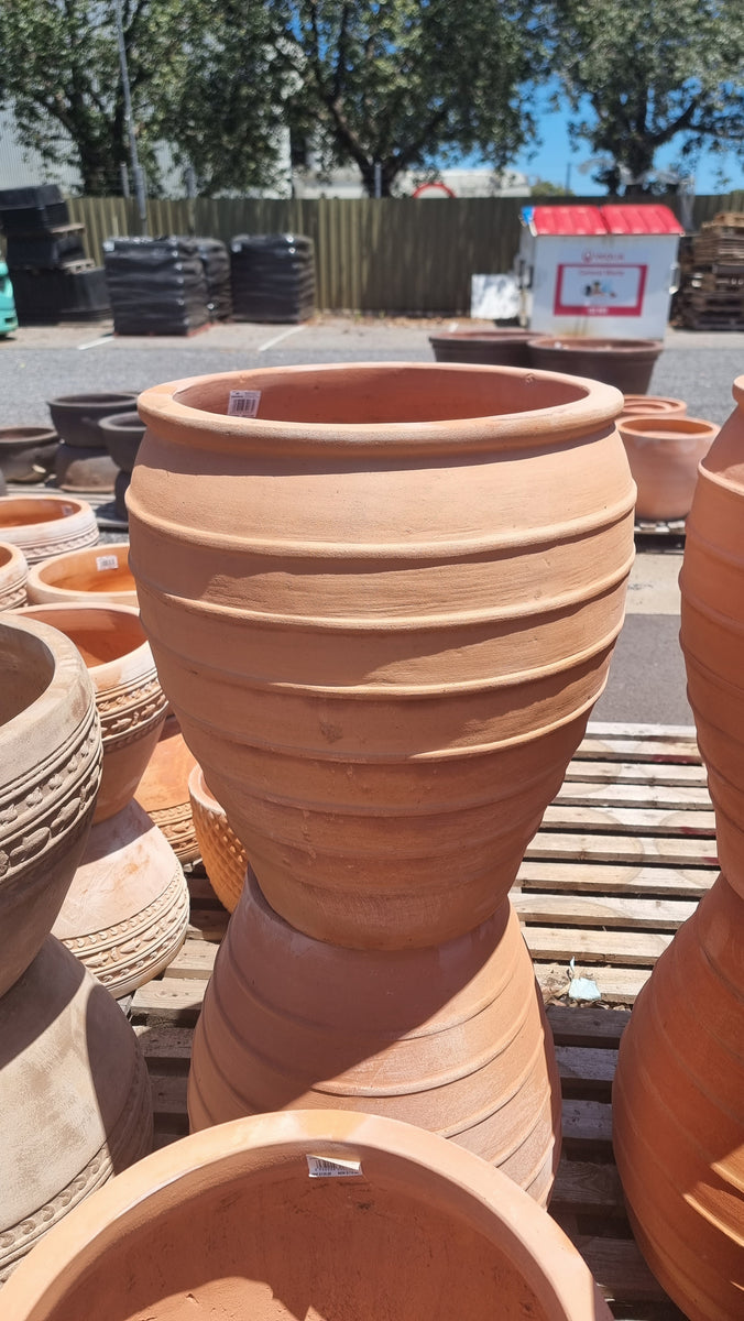 Bee Hive Pot | Terracotta Pots | Pottery – Bottle Tree Cafe Garden and ...
