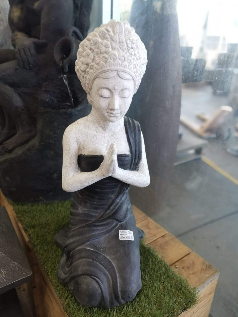 Putri Bali Sembah Statue | Statues | Outdoor Decor – Bottle Tree Cafe ...